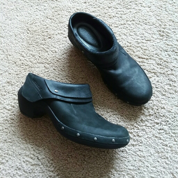 Merrell | Shoes | Merrell Black Suede Luxe Wrap Studded Rare 75 | Poshmark